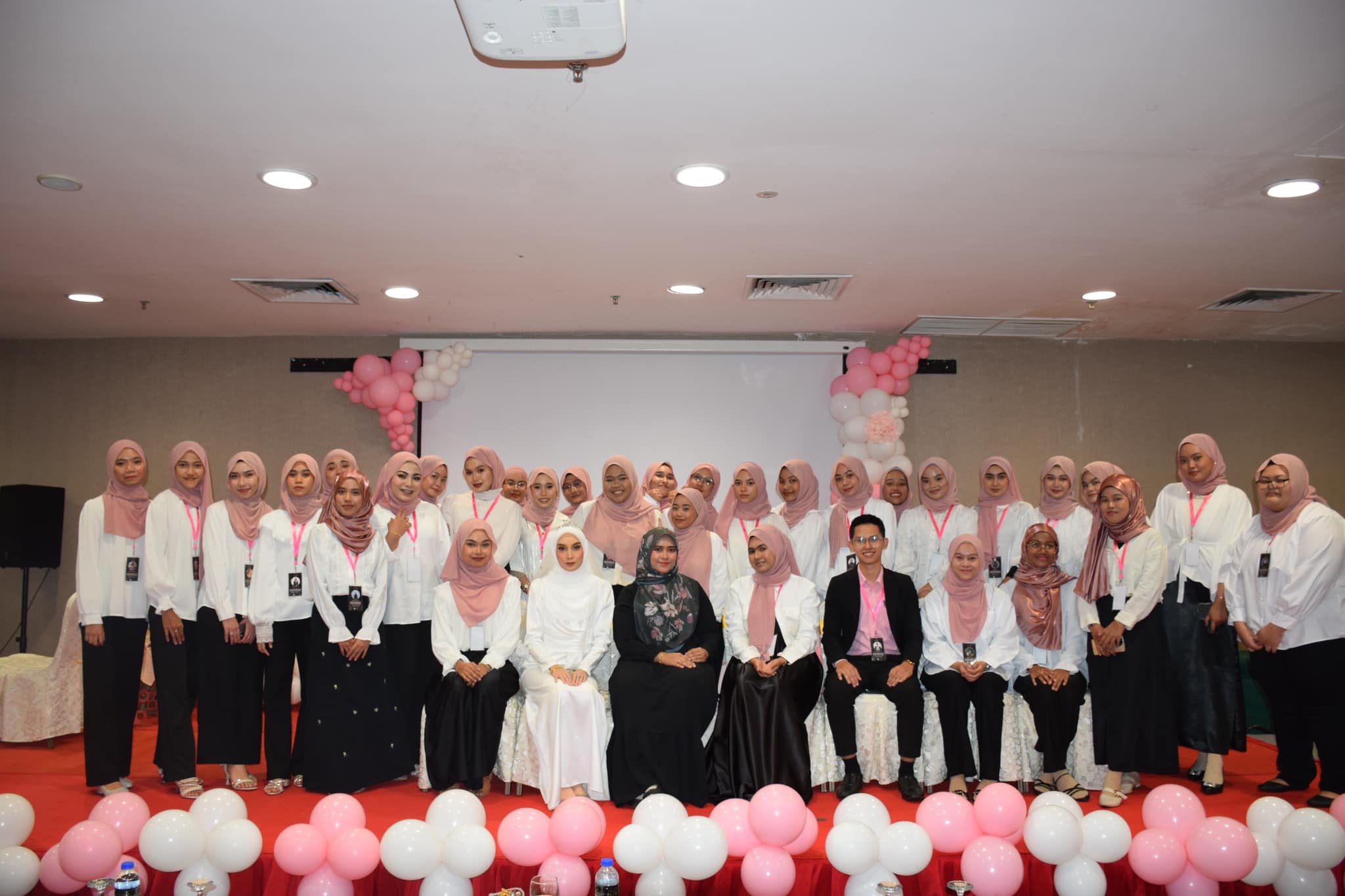 13 Februari 2024 | MAKEUP GROOMING CLASS & MAKEUP COMPETITION